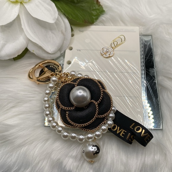 Accessories | Bundle 5 For Pm Agenda 1 Camellia Paperclip 1 Keychain 1 ...